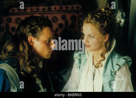 THE MUSKETEER MENA SUVARI, JUSTIN CHAMBERS Date: 2001 Stock Photo - Alamy
