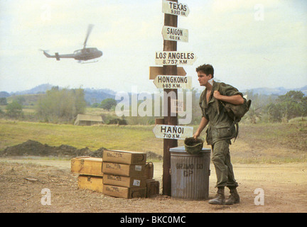 Platoon Charlie Sheen Stock Photo - Alamy