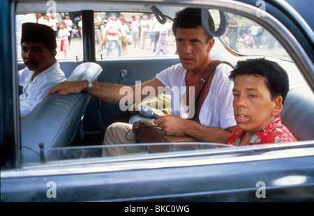 THE YEAR OF LIVING DANGEROUSLY LINDA HUNT as Billy Kwan Date: 1982 ...