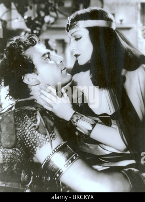 CLAUDETTE COLBERT as Cleopatra and HENRY WILCOXON as Marc Antony in CLEOPATRA 1934 director ...