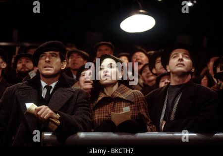 PIERCE BROSNAN, JULIANNA MARGULIES, AIDAN QUINN, EVELYN, 2002 Stock ...