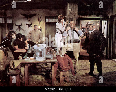 HATARI (1962) ELSA MARTINELLI, JOHN WAYNE HTRI 002 Stock Photo - Alamy