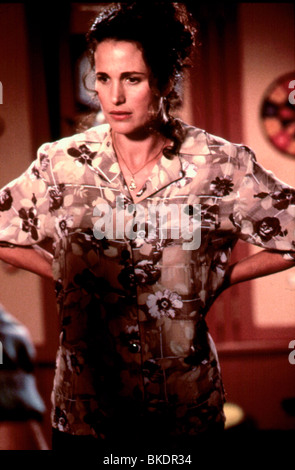 MULTIPLICITY (1996) ANDIE MACDOWELL MULT 063 Stock Photo - Alamy