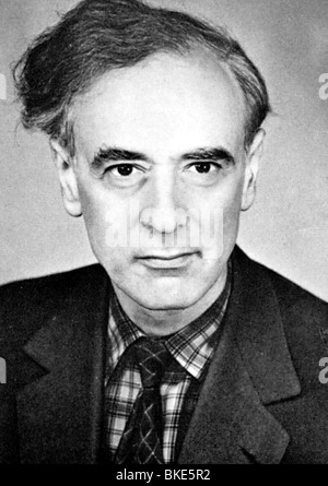 Russian physicist, LEV DAVIDOVICH LANDAU (1908-1968) , who won a Nobel ...