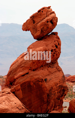Balance Rock, rock formation. Valley of Fire State Park, Nevada Stock ...