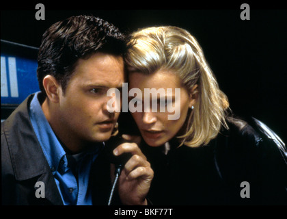 THE WHOLE NINE YARDS (2000) NATASHA HENSTRIDGE WNYA 021 Stock Photo - Alamy