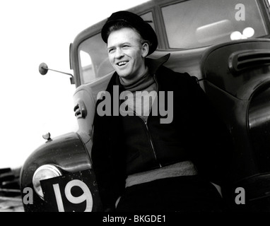 HELL DRIVERS (1957) GORDON JACKSON, HERBERT LOM, PATRICK MCGOOHAN ...