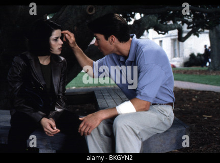 Neve Campbell & Jerry O'Connell Film Scream 2 (USA 1997) Characters ...