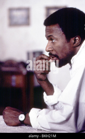 SWING KIDS (1993) THOMAS CARTER (DIR), CHRISTIAN BALE, ROBERT SEAN ...