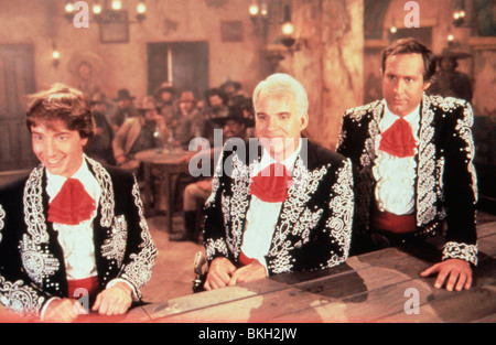 THREE AMIGOS (1986) 3 AMIGOS (ALT) CHEVY CHASE, STEVE MARTIN, MARTIN ...