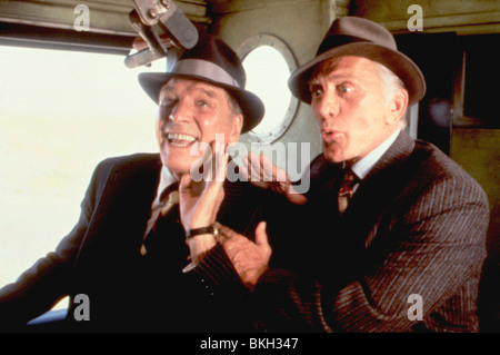 Kirk Douglas And Burt Lancaster 1986 Credit: Ralph Dominguez/MediaPunch Stock Photo - Alamy