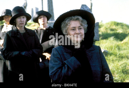 Joan Plowright Film Widows' Peak (UK/IRL 1994) Characters: Mrs. Doyle ...