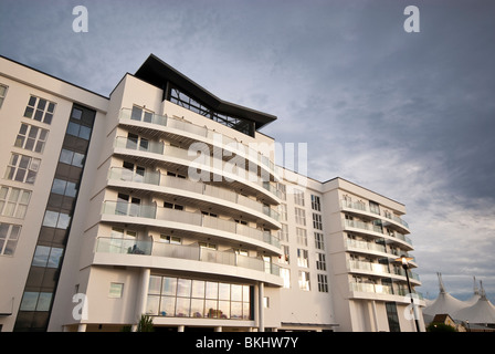 Exteriors of Ocean Hotel, Butlins Bognor Regis Stock Photo - Alamy