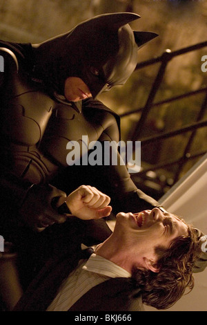 BATMAN BEGINS (2005) CILLIAN MURPHY BBEG 001-002 Stock Photo - Alamy