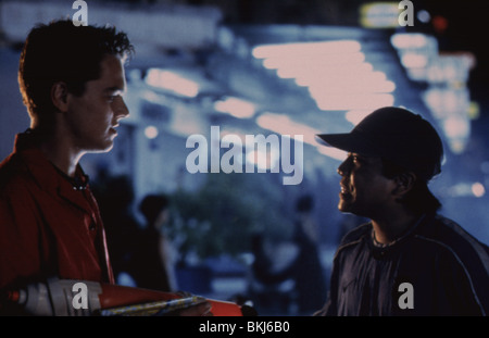 THE BEACH (2000) LEONARDO DICAPRIO BECH 131 Stock Photo - Alamy