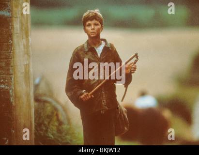 PELLE THE CONQUEROR (1987) PELLE HVENGEGAARD PELE 001 Stock Photo - Alamy