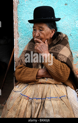 Bolivian Indian from Quechua ethnic group playing the siku (zampona ...
