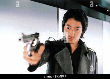A BITTERSWEET LIFE (2005) BYUNG-HUN LEE BITT 002-02 Stock Photo - Alamy