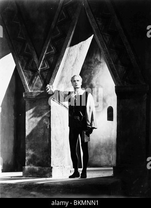 Olivier as Hamlet Stock Photo - Alamy