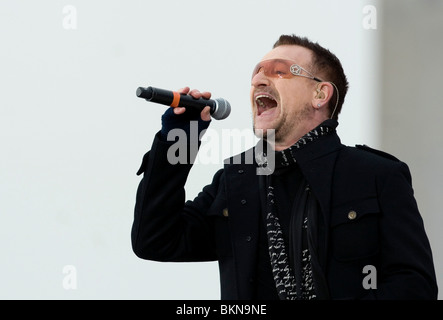 Bono performs during the Inaugural Concert held at the Lincoln Memorial ...