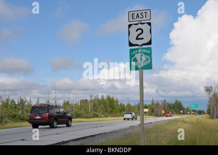 Great Lakes Circle Tour Sign Lake Superior Stock Photo - Alamy
