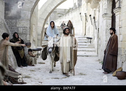 KEISHA CASTLE-HUGHES, OSCAR ISAAC, THE NATIVITY STORY, 2006 Stock Photo ...