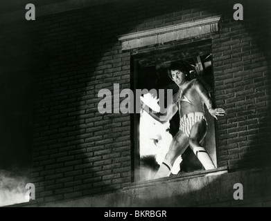 HERO AT LARGE, John Ritter, 1980, (c) MGM/courtesy Everett Collection ...