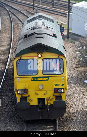 Freightliner class 66 (66501) diesel locomotive Stock Photo - Alamy