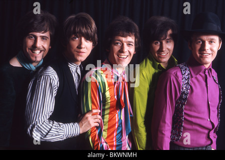 HOLLIES - Bernie Calvert in 1967 Stock Photo - Alamy