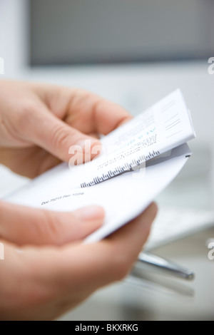 hands opening letter Stock Photo - Alamy