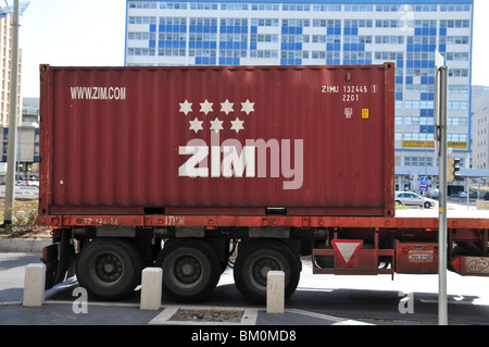 Zim logo on a Shipping Container Stock Photo - Alamy