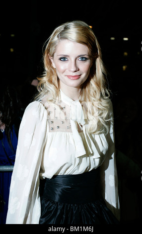 Mischa Barton wearing a dress by Una Rodden on the red carpet at the ...