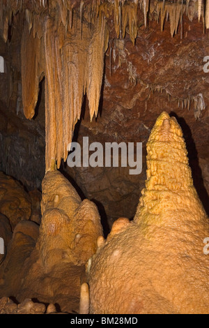 A variety of speleothems including stalactites, stalagmites, columns ...