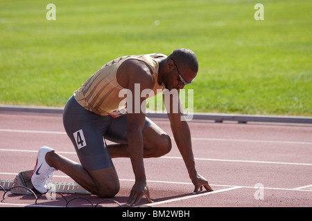 Angelo Taylor (USA) at the start of the 400 meter hurdles at the 2009 ...