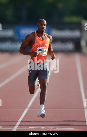 Asafa Powell (JAM) competing in the first round of the 100m at the 2008 ...