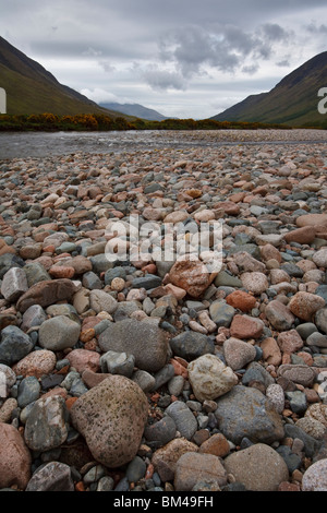 Stoney shore of the River Etive Stock Photo - Alamy