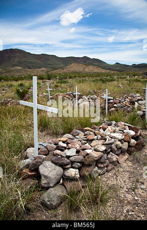 Graves with white crosses Concordia cemetery Shafter silver mining ...