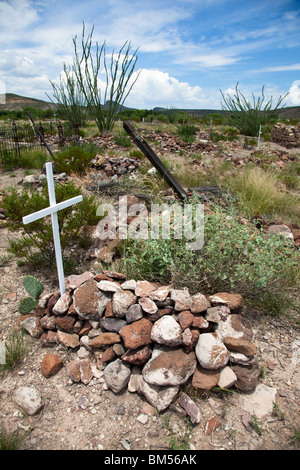 Graves with white crosses Concordia cemetery Shafter silver mining ...