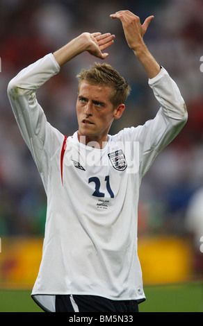 Peter Crouch England World Cup, Baden Baden, Germany. June 2006 Stock Photo - Alamy