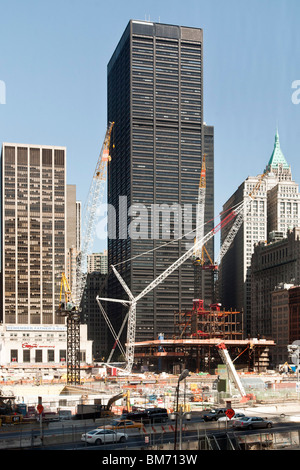 Fumihiko Maki, the architect of 4 World Trade Center, speaks at a ...