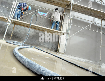 BTP (public buildings and work sector) building site: lifting crane for ...