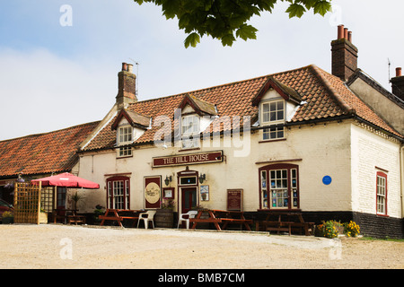 UK, England, Norfolk, Happisburgh, Hill House pub, where Arthur Conan ...