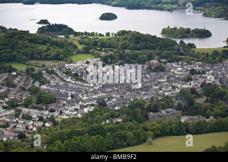 Aerial view of Keswick in the Lake District National Park, Cumbria ...