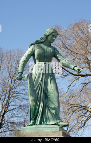 Hannah Duston statue in Haverhill, Massachusetts. Digital photograph ...