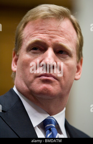 National Football League Commissioner Roger Goodell walks the field ...