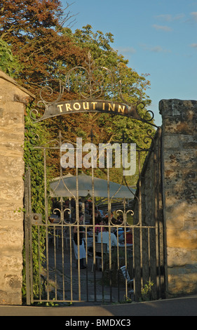 The Trout Inn Stock Photo - Alamy