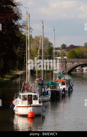 Totnes Bridge, designed by Devon architect Charles Fowler in 1828 ...