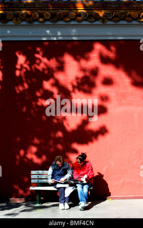 Old man and a woman read forbidden reading, Jean Baptiste Pierre ...