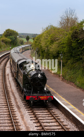 Dartmouth Steam Railway GWR Class 03 D2192 " Titan " and guard wagon ...