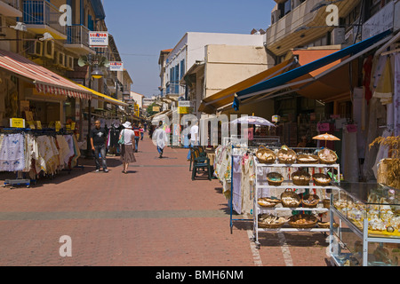 Street scene, shopping, Limassol, Lemesos, Cyprus Stock Photo - Alamy